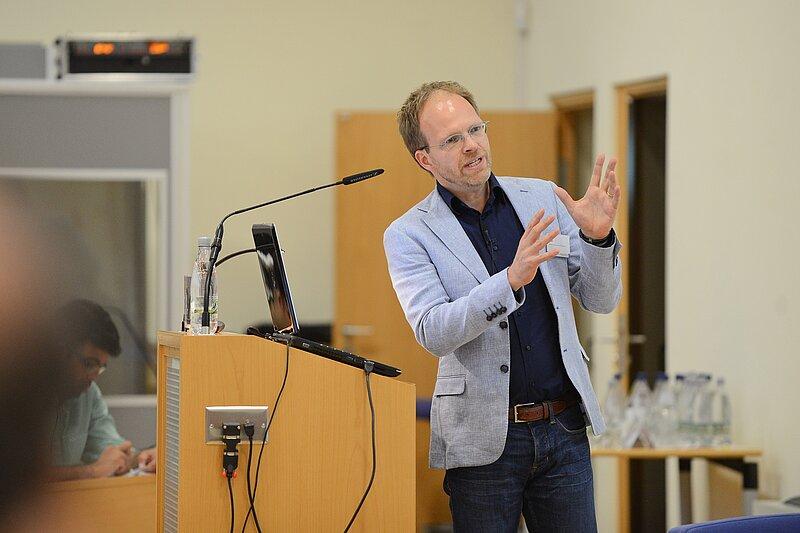 dr. Oane Visser | International Centre for Frugal Innovation